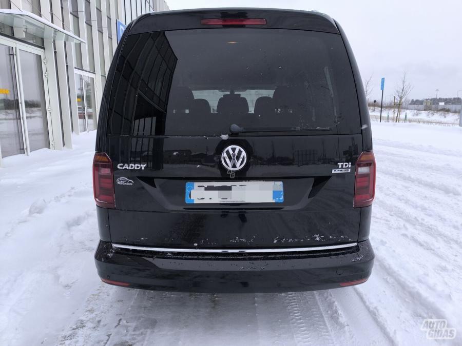 Black Volkswagen Caddy 2015 in Vilnius, with an engine capacity of 2.00 L and mileage of 149 thousand km for 10600 €, photo 8 on AUTOMOTO.COM.LV