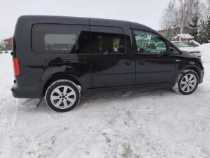 Black Volkswagen Caddy 2015 in Kedainiai, with an engine capacity of 1.97 L and mileage of 257 thousand km for 11000 €, photo 7 on AUTOMOTO.COM.LV