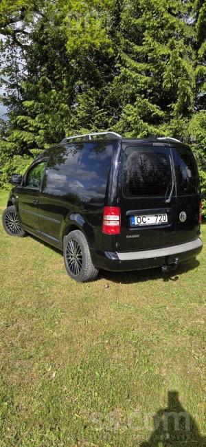 Melns Volkswagen Caddy 2015 Talsi, ar dzinēja tilpumu 1.60 L un nobraukumu 329 tūkst. km par 5850 €, foto 6 vietnē AUTOMOTO.COM.LV