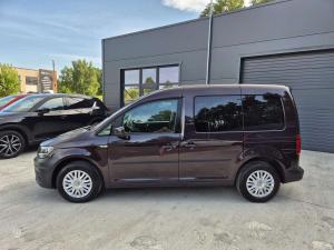 Black Volkswagen Caddy 2015 in Utena, with an engine capacity of 1.20 L and mileage of 166 thousand km for 6990 €, photo 6 on AUTOMOTO.COM.LV