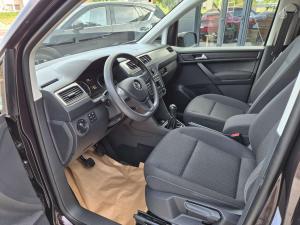 Black Volkswagen Caddy 2015 in Utena, with an engine capacity of 1.20 L and mileage of 166 thousand km for 6990 €, photo 10 on AUTOMOTO.COM.LV