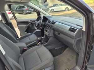Black Volkswagen Caddy 2015 in Utena, with an engine capacity of 1.20 L and mileage of 166 thousand km for 6990 €, photo 15 on AUTOMOTO.COM.LV