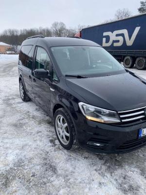 Black Volkswagen Caddy 2016 in Klaipeda, with an engine capacity of 1.97 L and mileage of 248 thousand km for 6500 €, photo 2 on AUTOMOTO.COM.LV