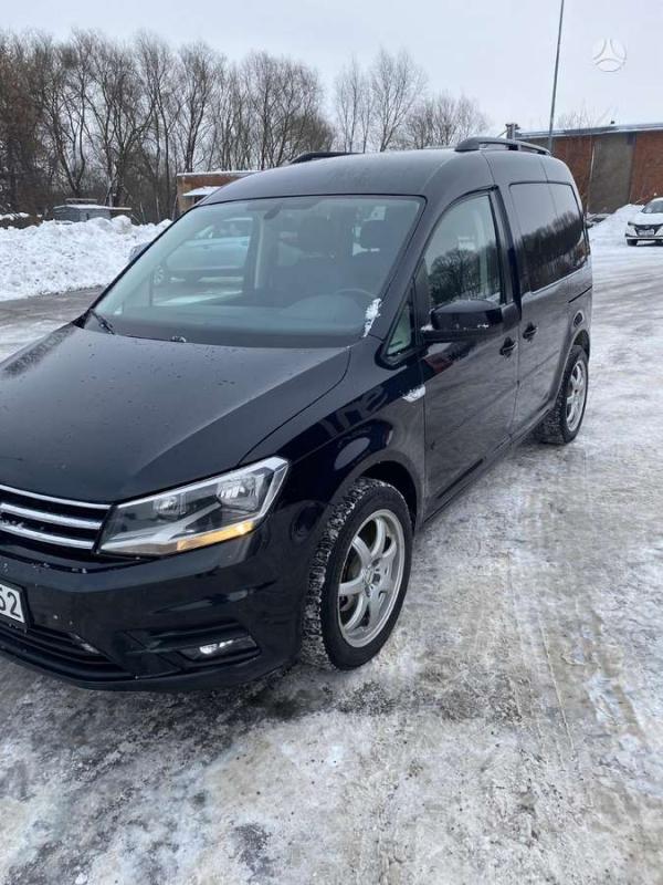 Melns Volkswagen Caddy 2016 Klaipėda, ar dzinēja tilpumu 1.97 L un nobraukumu 248 tūkst. km par 6500 €, foto 3 vietnē AUTOMOTO.COM.LV