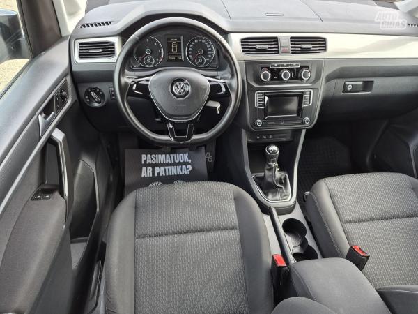 Black Volkswagen Caddy 2016 in Vilnius, with an engine capacity of 2.00 L and mileage of 275 thousand km for 9950 €, photo 9 on AUTOMOTO.COM.LV