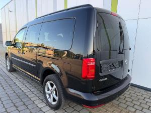 Melns Volkswagen Caddy 2016 Raseiniai, ar dzinēja tilpumu 2.00 L un nobraukumu 321 tūkst. km par 9300 €, foto 4 vietnē AUTOMOTO.COM.LV