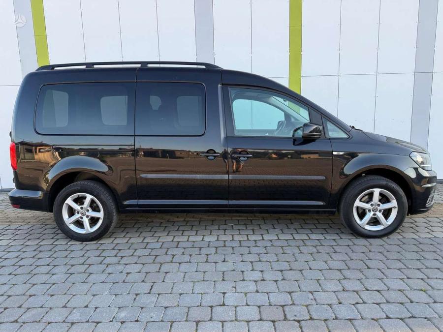 Melns Volkswagen Caddy 2016 Raseiniai, ar dzinēja tilpumu 2.00 L un nobraukumu 321 tūkst. km par 9300 €, foto 7 vietnē AUTOMOTO.COM.LV