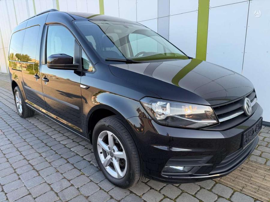 Melns Volkswagen Caddy 2016 Raseiniai, ar dzinēja tilpumu 2.00 L un nobraukumu 321 tūkst. km par 9300 €, foto 8 vietnē AUTOMOTO.COM.LV
