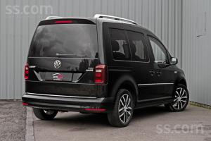 Black Volkswagen Caddy 2016 in Ogre, with an engine capacity of 2.00 L and mileage of 223 thousand km for 12500 €, photo 4 on AUTOMOTO.COM.LV