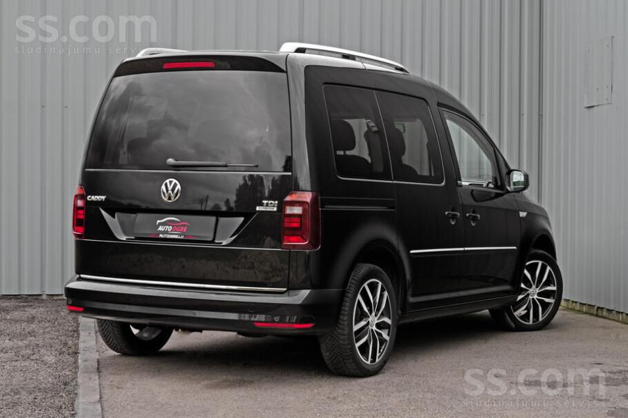 Black Volkswagen Caddy 2016 in Ogre, with an engine capacity of 2.00 L and mileage of 223 thousand km for 12500 €, photo 4 on AUTOMOTO.COM.LV