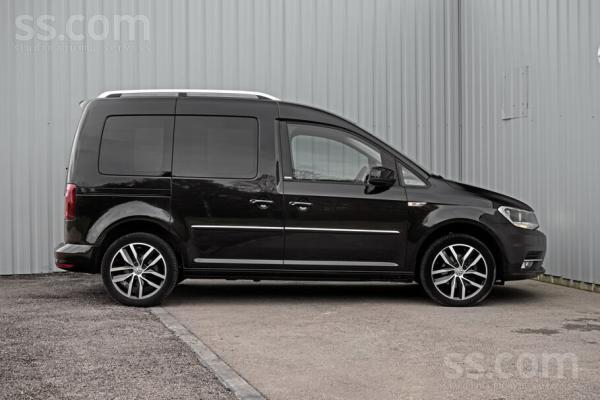 Melns Volkswagen Caddy 2016 Ogre, ar dzinēja tilpumu 2.00 L un nobraukumu 223 tūkst. km par 12500 €, foto 7 vietnē AUTOMOTO.COM.LV