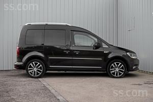 Black Volkswagen Caddy 2016 in Ogre, with an engine capacity of 2.00 L and mileage of 223 thousand km for 12500 €, photo 7 on AUTOMOTO.COM.LV