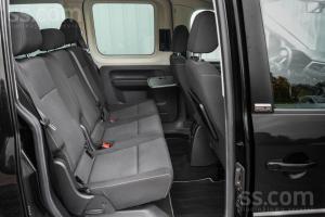 Black Volkswagen Caddy 2016 in Ogre, with an engine capacity of 2.00 L and mileage of 223 thousand km for 12500 €, photo 18 on AUTOMOTO.COM.LV