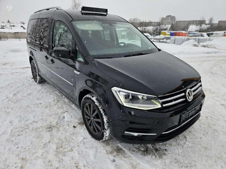 Melns Volkswagen Caddy 2017 Telšiai, ar dzinēja tilpumu 2.00 L un nobraukumu 259 tūkst. km par 10800 €, foto 2 vietnē AUTOMOTO.COM.LV