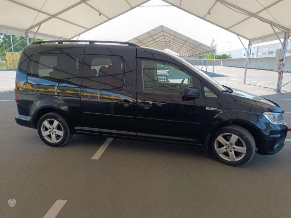 Black Volkswagen Caddy 2017 in Kaunas, with an engine capacity of 1.40 L and mileage of 275 thousand km for 8500 €, photo 1 on AUTOMOTO.COM.LV