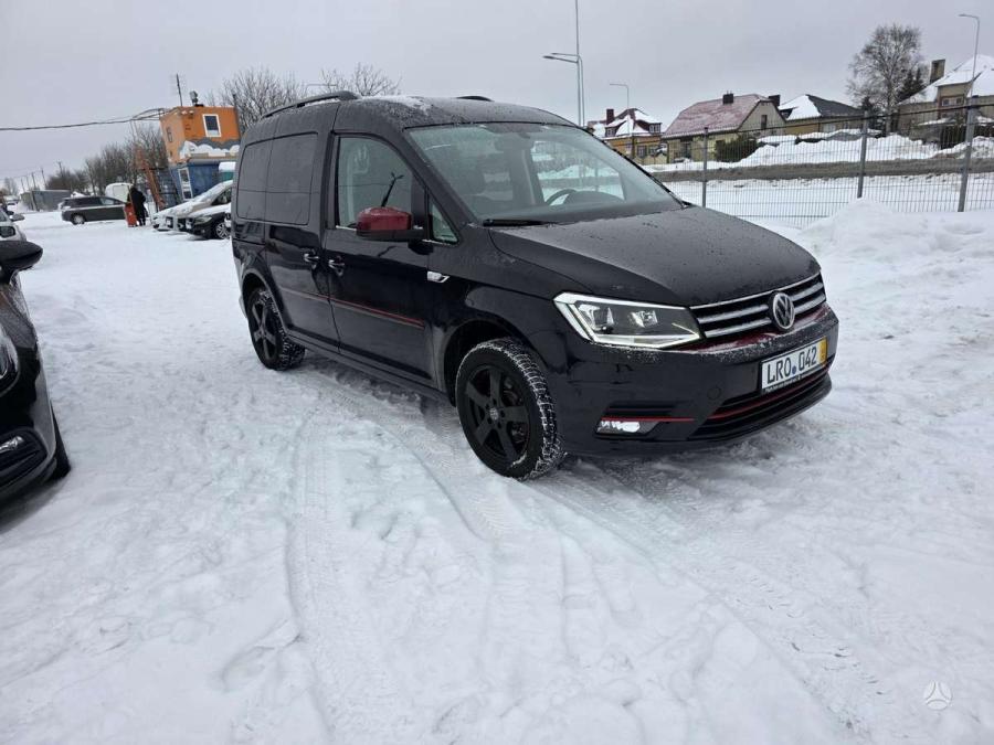 Black Volkswagen Caddy 2018 in Siauliai, with an engine capacity of 1.97 L and mileage of 187 thousand km for 13900 €, photo 1 on AUTOMOTO.COM.LV
