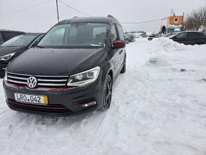 Black Volkswagen Caddy 2018 in Siauliai, with an engine capacity of 1.97 L and mileage of 187 thousand km for 13900 €, photo 2 on AUTOMOTO.COM.LV