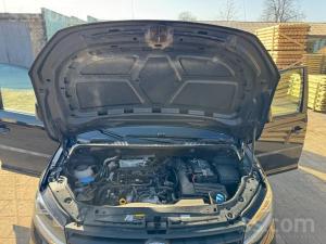 Black Volkswagen Caddy 2018 in Riga, with an engine capacity of 2.00 L and mileage of 198 thousand km for 9800 €, photo 10 on AUTOMOTO.COM.LV