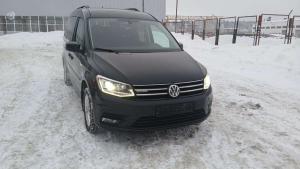 Black Volkswagen Caddy 2019 in Rokiskis, with an engine capacity of 1.40 L and mileage of 185 thousand km for 9350 €, photo 3 on AUTOMOTO.COM.LV