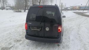 Black Volkswagen Caddy 2019 in Rokiskis, with an engine capacity of 1.40 L and mileage of 185 thousand km for 9350 €, photo 10 on AUTOMOTO.COM.LV