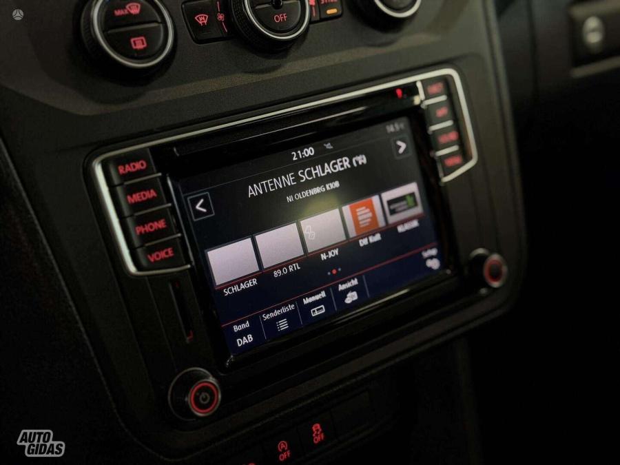 Black Volkswagen Caddy 2019 in Klaipeda, with an engine capacity of 2.00 L and mileage of 292 thousand km for 14500 €, photo 14 on AUTOMOTO.COM.LV