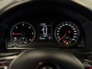 Black Volkswagen Caddy 2019 in Klaipeda, with an engine capacity of 2.00 L and mileage of 292 thousand km for 14500 €, photo 19 on AUTOMOTO.COM.LV