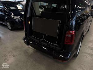 Black Volkswagen Caddy 2019 in Klaipeda, with an engine capacity of 2.00 L and mileage of 292 thousand km for 14500 €, photo 27 on AUTOMOTO.COM.LV