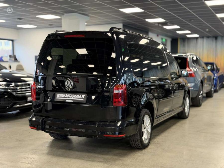 Melns Volkswagen Caddy 2019 Klaipėda, ar dzinēja tilpumu 1.97 L un nobraukumu 292 tūkst. km par 13999 €, foto 10 vietnē AUTOMOTO.COM.LV