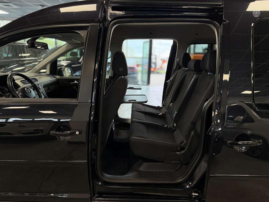 Melns Volkswagen Caddy 2019 Klaipėda, ar dzinēja tilpumu 1.97 L un nobraukumu 292 tūkst. km par 13999 €, foto 22 vietnē AUTOMOTO.COM.LV