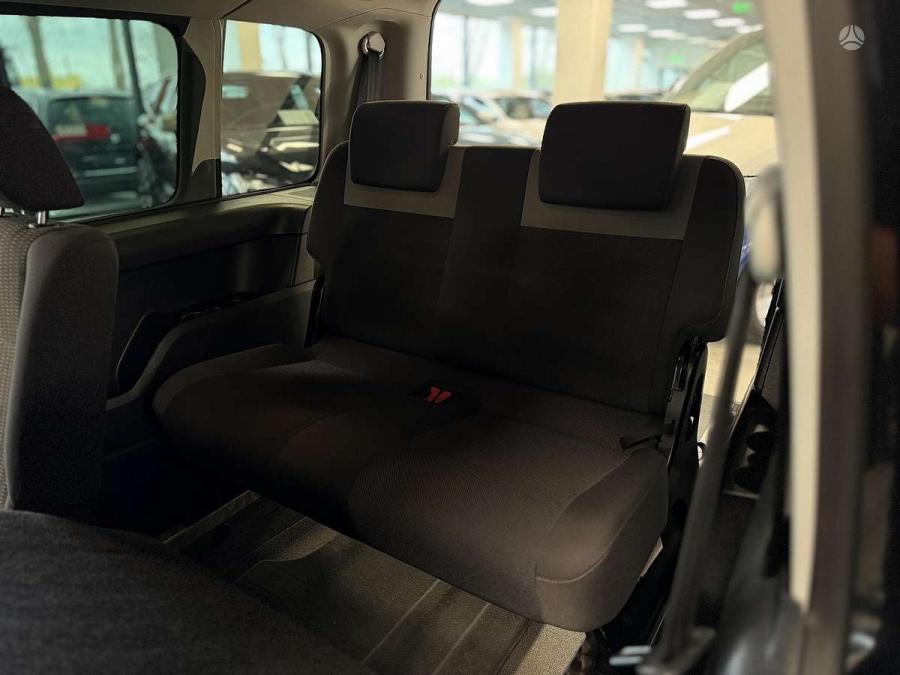 Melns Volkswagen Caddy 2019 Klaipėda, ar dzinēja tilpumu 1.97 L un nobraukumu 292 tūkst. km par 13999 €, foto 23 vietnē AUTOMOTO.COM.LV