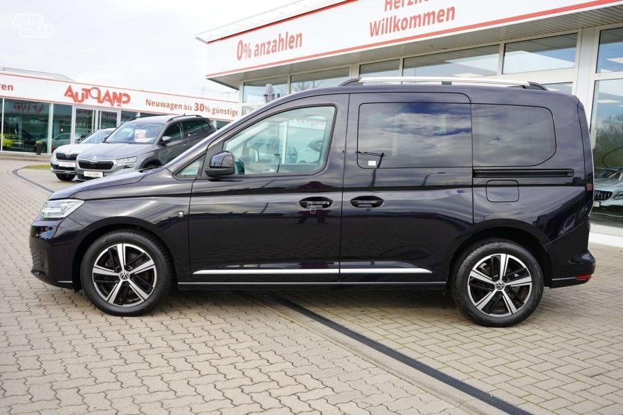 Black Volkswagen Caddy 2021 in Kaunas, with an engine capacity of 2.00 L and mileage of 70 thousand km for 32649 €, photo 3 on AUTOMOTO.COM.LV