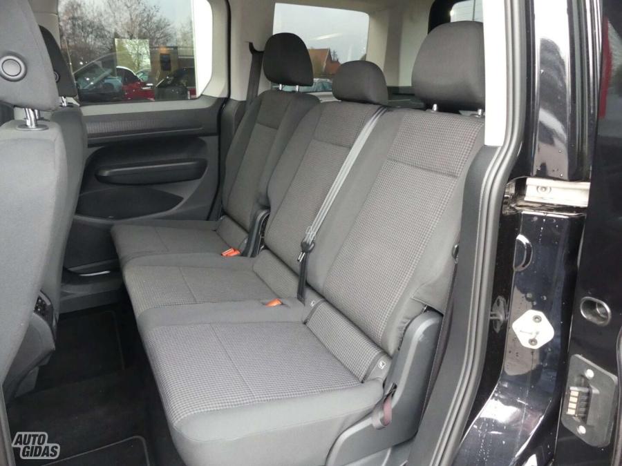 Black Volkswagen Caddy 2021 in Kaunas, with an engine capacity of 2.00 L and mileage of 26 thousand km for 22812 €, photo 11 on AUTOMOTO.COM.LV