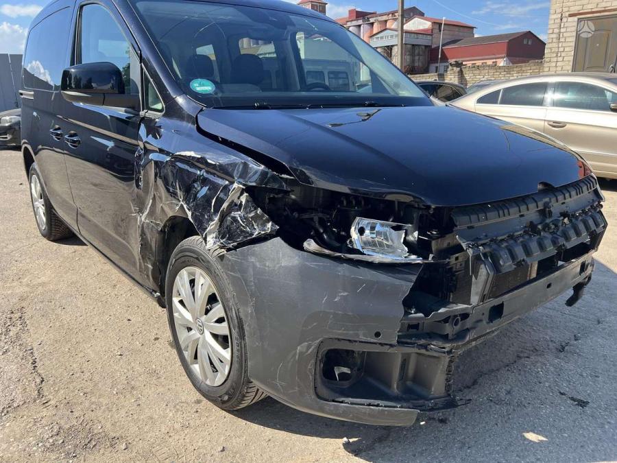 Melns Volkswagen Caddy 2021 Kauņa, ar dzinēja tilpumu 1.97 L un nobraukumu 100 tūkst. km par 9900 €, foto 9 vietnē AUTOMOTO.COM.LV