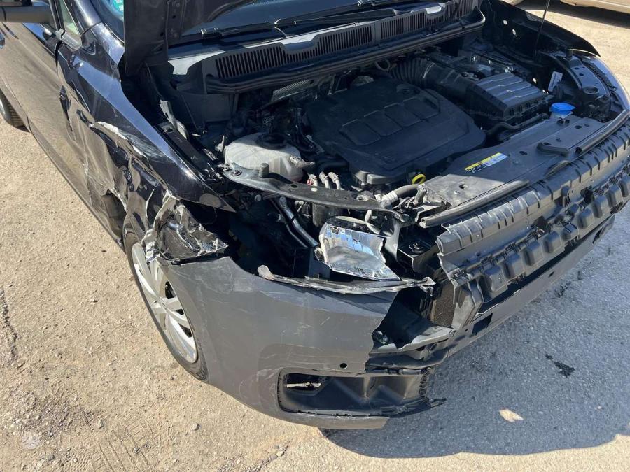 Melns Volkswagen Caddy 2021 Kauņa, ar dzinēja tilpumu 1.97 L un nobraukumu 100 tūkst. km par 9900 €, foto 13 vietnē AUTOMOTO.COM.LV