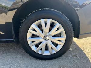 Melns Volkswagen Caddy 2021 Kauņa, ar dzinēja tilpumu 1.97 L un nobraukumu 100 tūkst. km par 9900 €, foto 36 vietnē AUTOMOTO.COM.LV