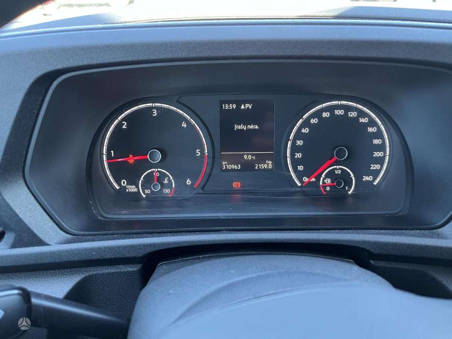 Black Volkswagen Caddy 2021 in Taurage, with an engine capacity of 1.97 L and mileage of 311 thousand km for 11900 €, photo 12 on AUTOMOTO.COM.LV