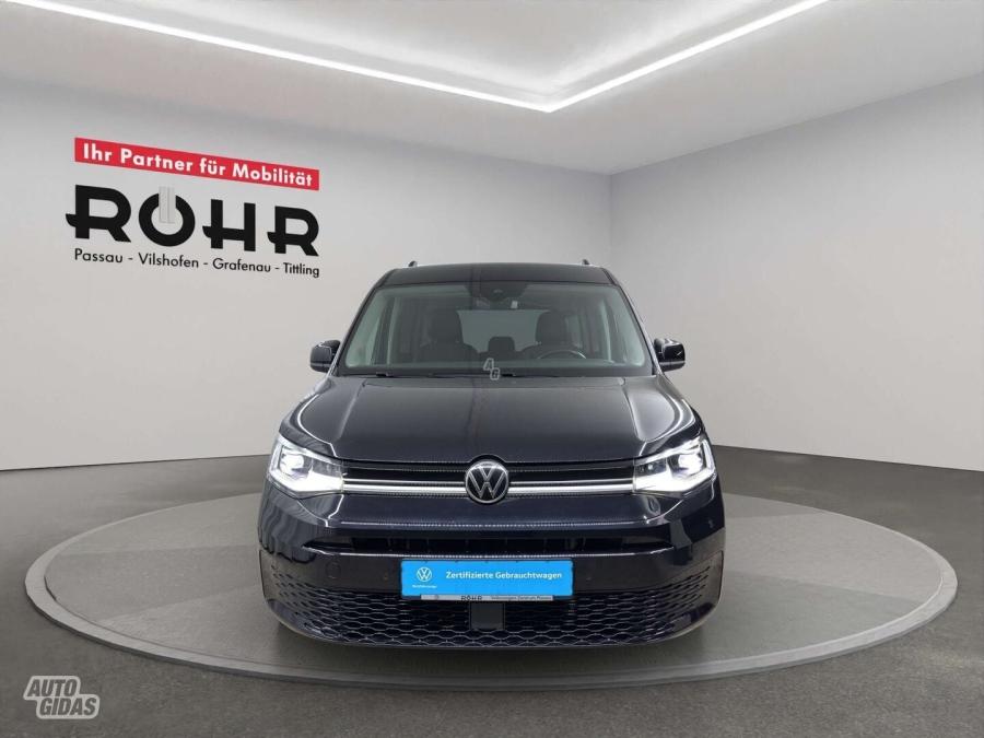 Black Volkswagen Caddy 2022 in Kaunas, with an engine capacity of 2.00 L and mileage of 87 thousand km for 27857 €, photo 2 on AUTOMOTO.COM.LV