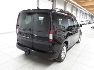 Black Volkswagen Caddy 2023 in Kaunas, with an engine capacity of 2.00 L and mileage of 84 thousand km for 26510 €, photo 4 on AUTOMOTO.COM.LV