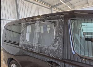 Black Volkswagen Caddy 2026 in Klaipeda, with an engine capacity of 1.50 L and mileage of 21 thousand km for 14800 €, photo 16 on AUTOMOTO.COM.LV