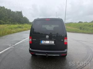 Black Volkswagen Caddy 2013 in Rezekne, with an engine capacity of 1.60 L and mileage of 320 thousand km for 8500 €, photo 7 on AUTOMOTO.COM.LV