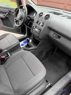 Black Volkswagen Caddy 2014 in Riga, with an engine capacity of 1.60 L and mileage of 465 thousand km for 4000 €, photo 7 on AUTOMOTO.COM.LV