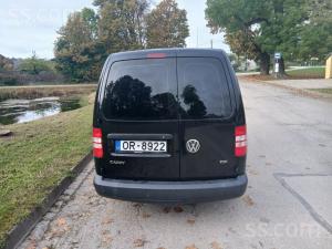 Melns Volkswagen Caddy 2014 Tukums, ar dzinēja tilpumu 1.60 L un nobraukumu 0 tūkst. km par 3999 €, foto 5 vietnē AUTOMOTO.COM.LV
