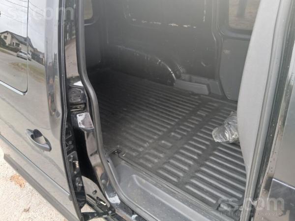Black Volkswagen Caddy 2014 in Tukums, with an engine capacity of 1.60 L and mileage of 0 thousand km for 3999 €, photo 11 on AUTOMOTO.COM.LV