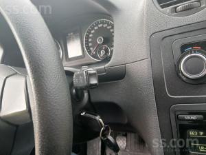 Melns Volkswagen Caddy 2014 Tukums, ar dzinēja tilpumu 1.60 L un nobraukumu 0 tūkst. km par 3999 €, foto 15 vietnē AUTOMOTO.COM.LV
