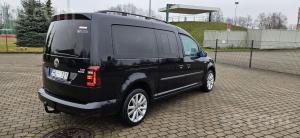 Black Volkswagen Caddy 2016 in Jelgava, with an engine capacity of 2.00 L and mileage of 281 thousand km for 15500 €, photo 3 on AUTOMOTO.COM.LV