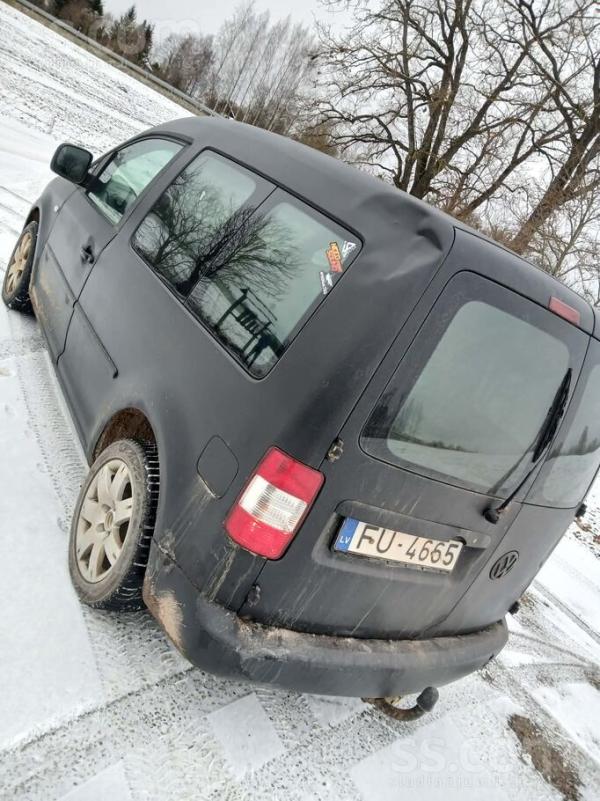 Black Volkswagen Caddy 2006 in Riga, with an engine capacity of 1.90 L and mileage of 511 thousand km for 1500 €, photo 3 on AUTOMOTO.COM.LV