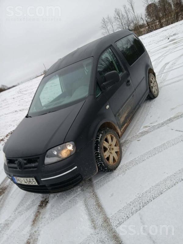 Black Volkswagen Caddy 2006 in Riga, with an engine capacity of 1.90 L and mileage of 511 thousand km for 1500 €, photo 8 on AUTOMOTO.COM.LV