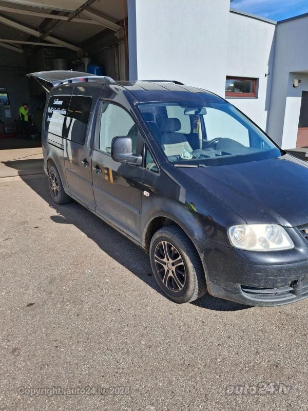 Melns Volkswagen Caddy 2010 Pērnava, ar dzinēja tilpumu 1.90 L un nobraukumu 472 tūkst. km par 2950 €, foto 5 vietnē AUTOMOTO.COM.LV