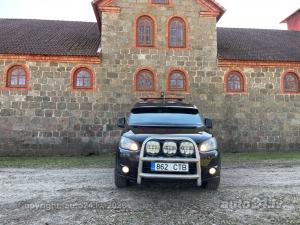 Black Volkswagen Caddy 2011 in Suure-Jaani, with an engine capacity of 2.00 L and mileage of 282 thousand km for 9500 €, photo  on AUTOMOTO.COM.LV