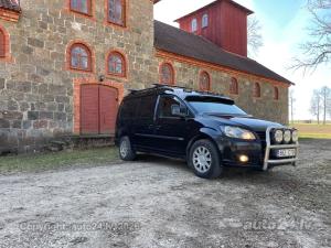 Melns Volkswagen Caddy 2011 Surejani, ar dzinēja tilpumu 2.00 L un nobraukumu 282 tūkst. km par 9500 €, foto 3 vietnē AUTOMOTO.COM.LV